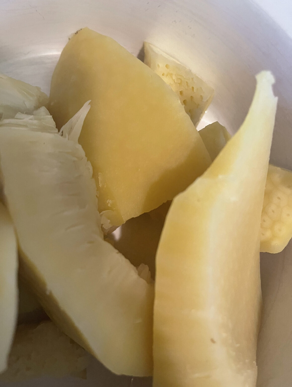 Mashed breadfruit and jerked rack of lamb - Dominica Gourmet