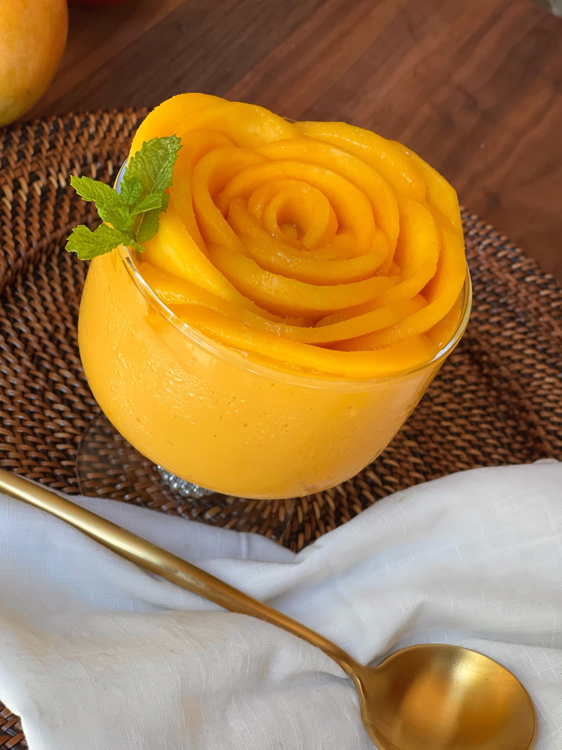 Creamy mango smoothie recipe - Dominica Gourmet