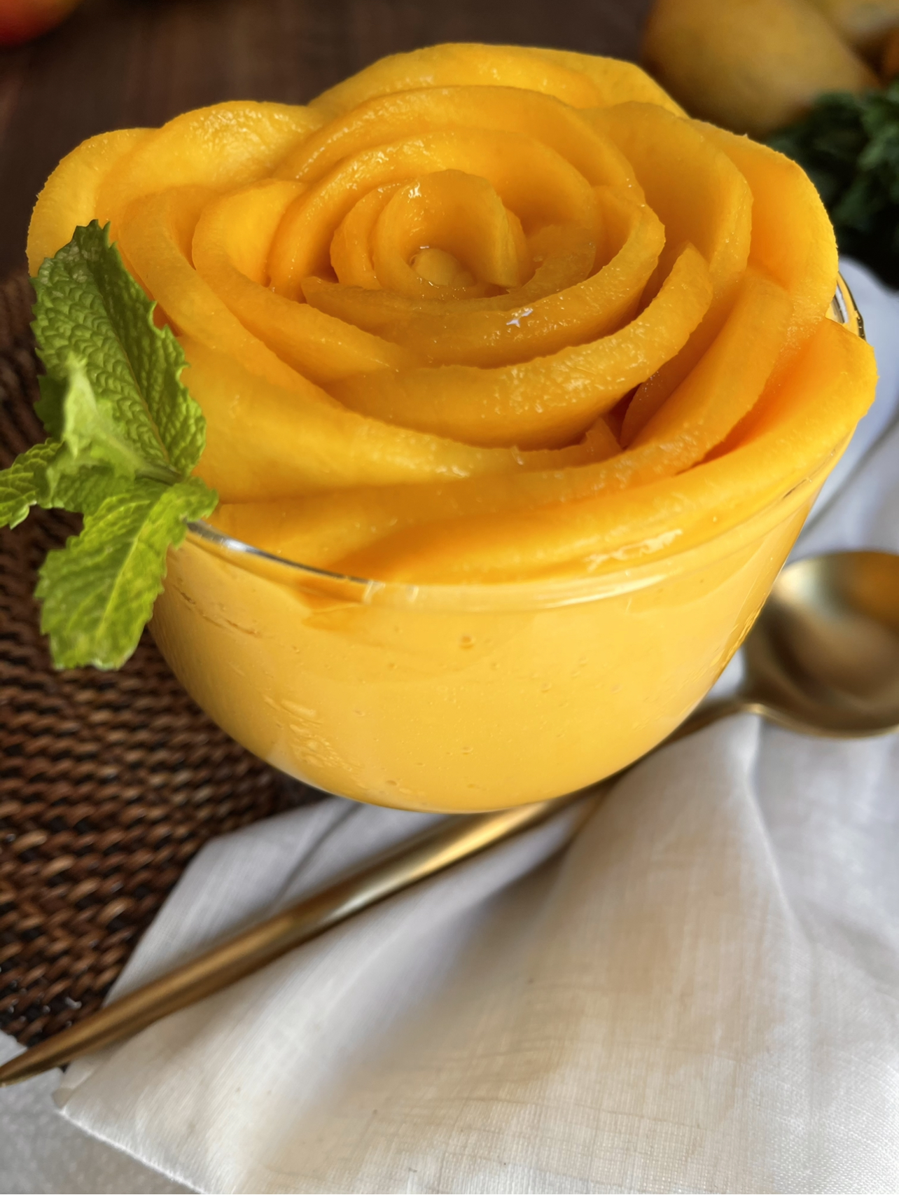 Creamy mango smoothie recipe - Dominica Gourmet